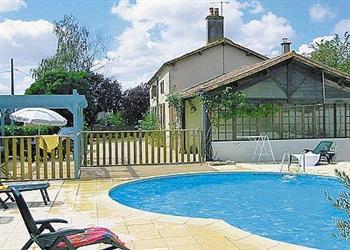 Le Genet from Cottages 4 You. Le Genet is in La Bossière-en-Gâtine ...